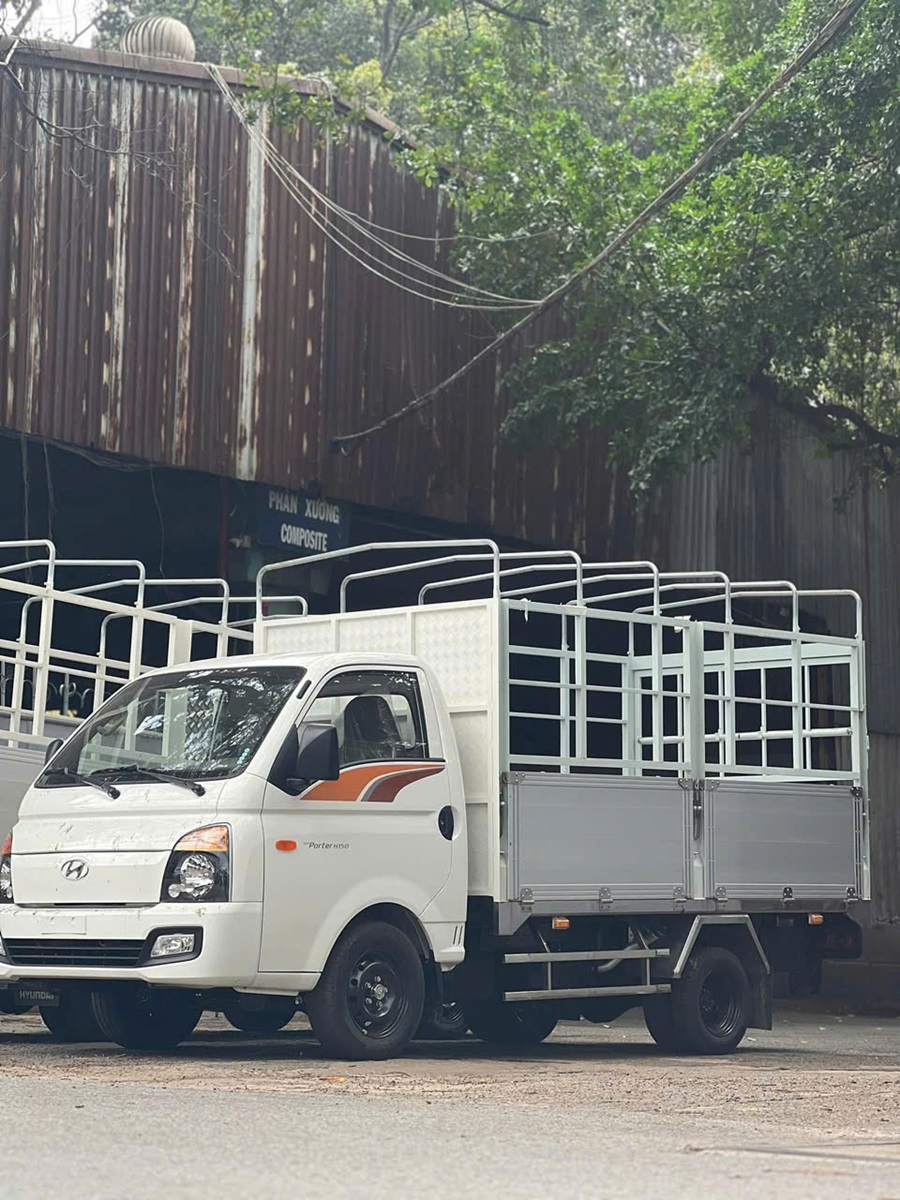 HYUNDAI Porter H150 Sử Dụng Bửng Nhôm – Giải Pháp Vận Tải Nhẹ, Bền Và ...